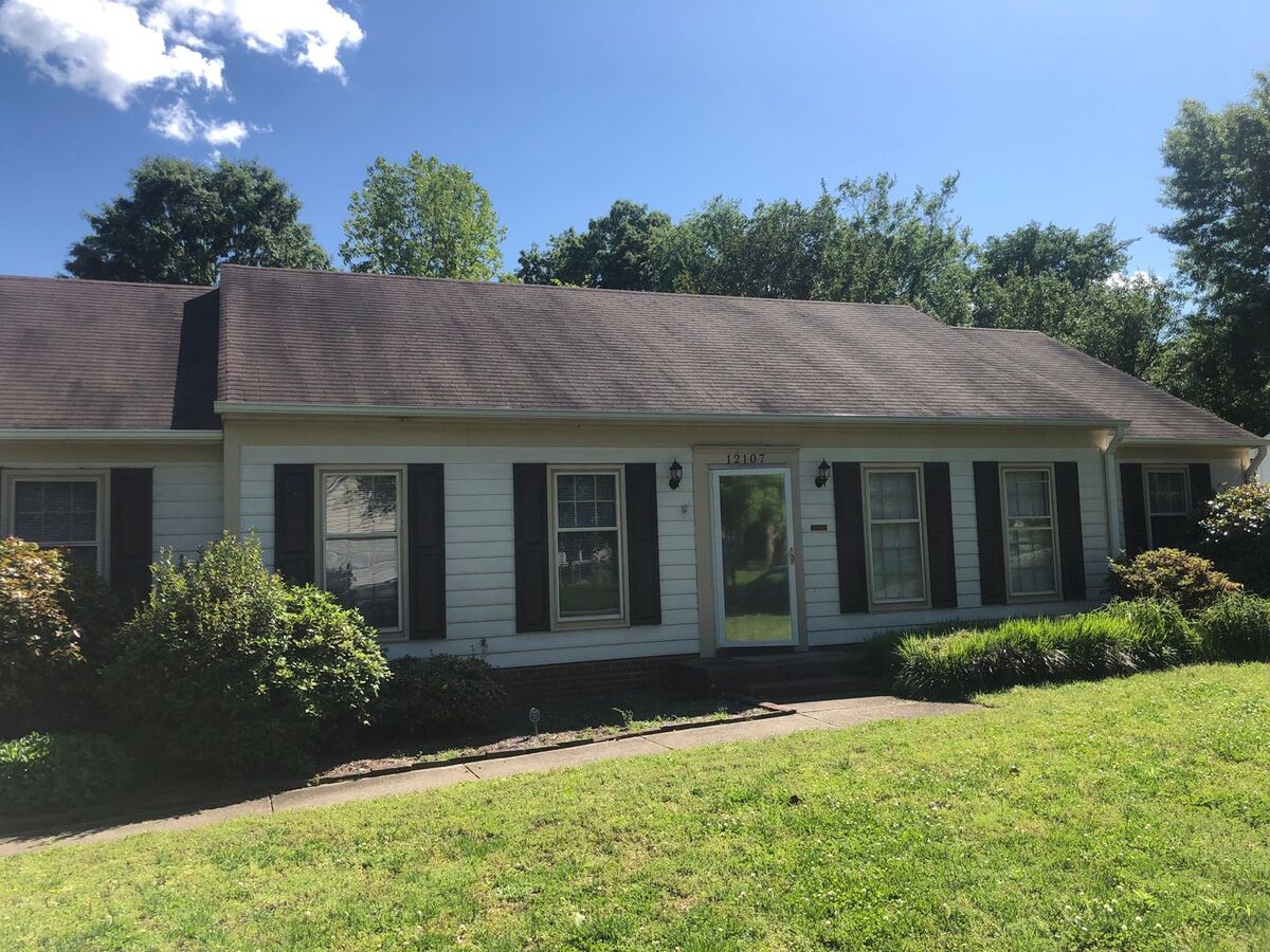 Wonderfully Updated 3 Bedroom 2 Bath Ranch Home... Apartments Charlotte, NC