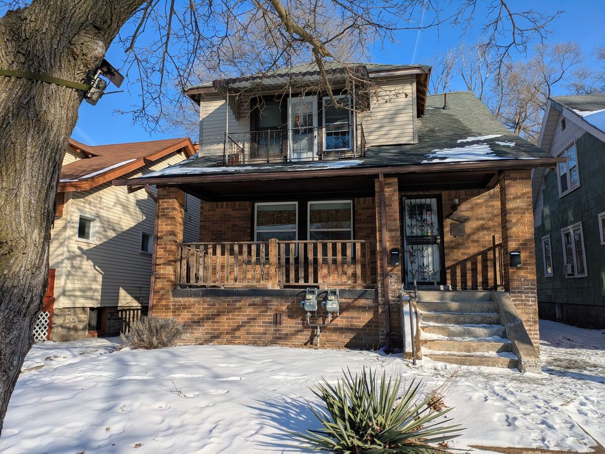 16246 Monica Lower Unit With Formal Dining And... Apartments Detroit, MI