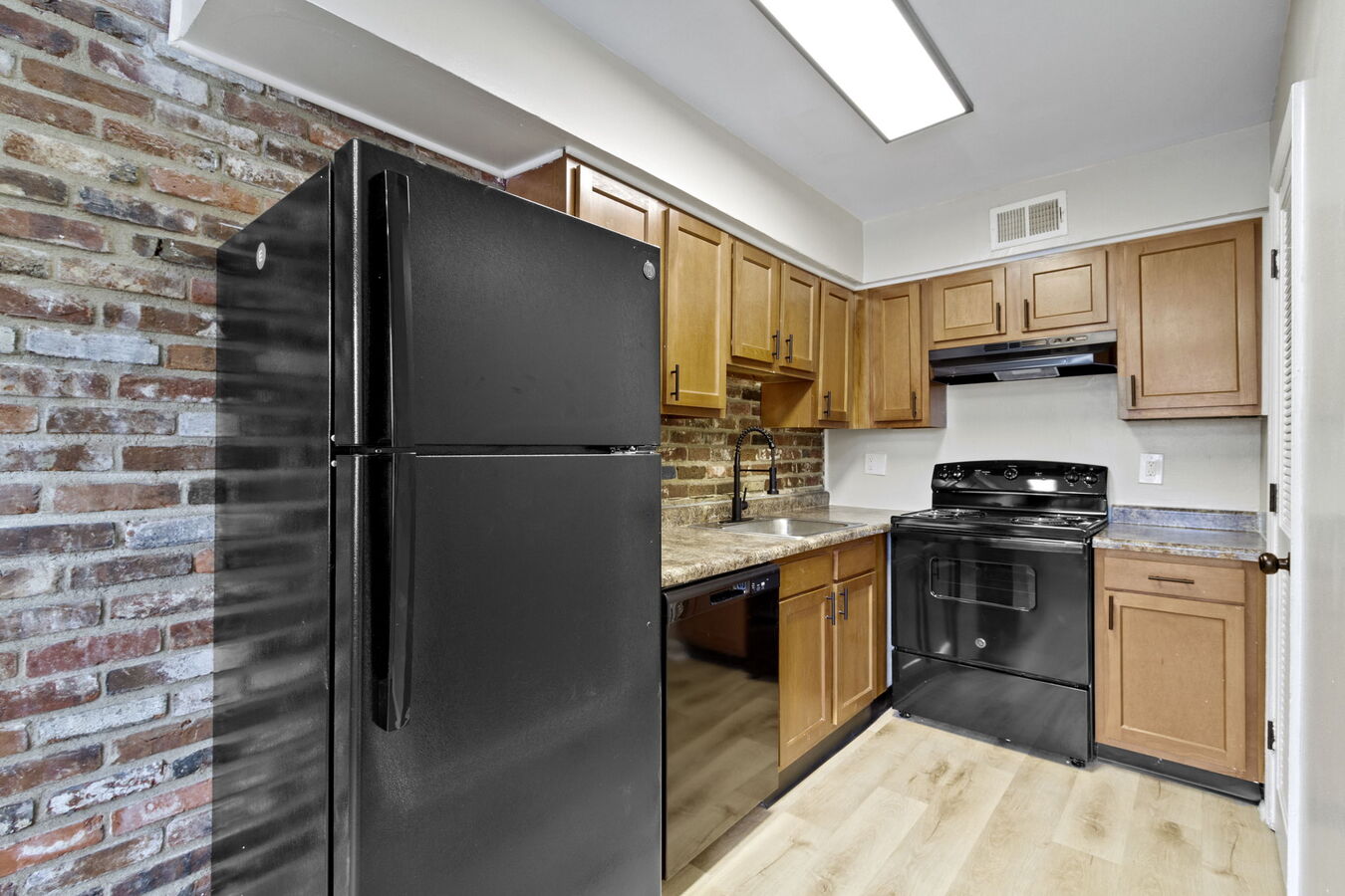 Prairies Apartments - 4555 N Arlington Ave Indianapolis, IN