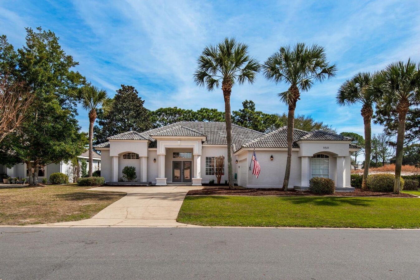 Shalimar Location With A Pool Apartments Shalimar, FL