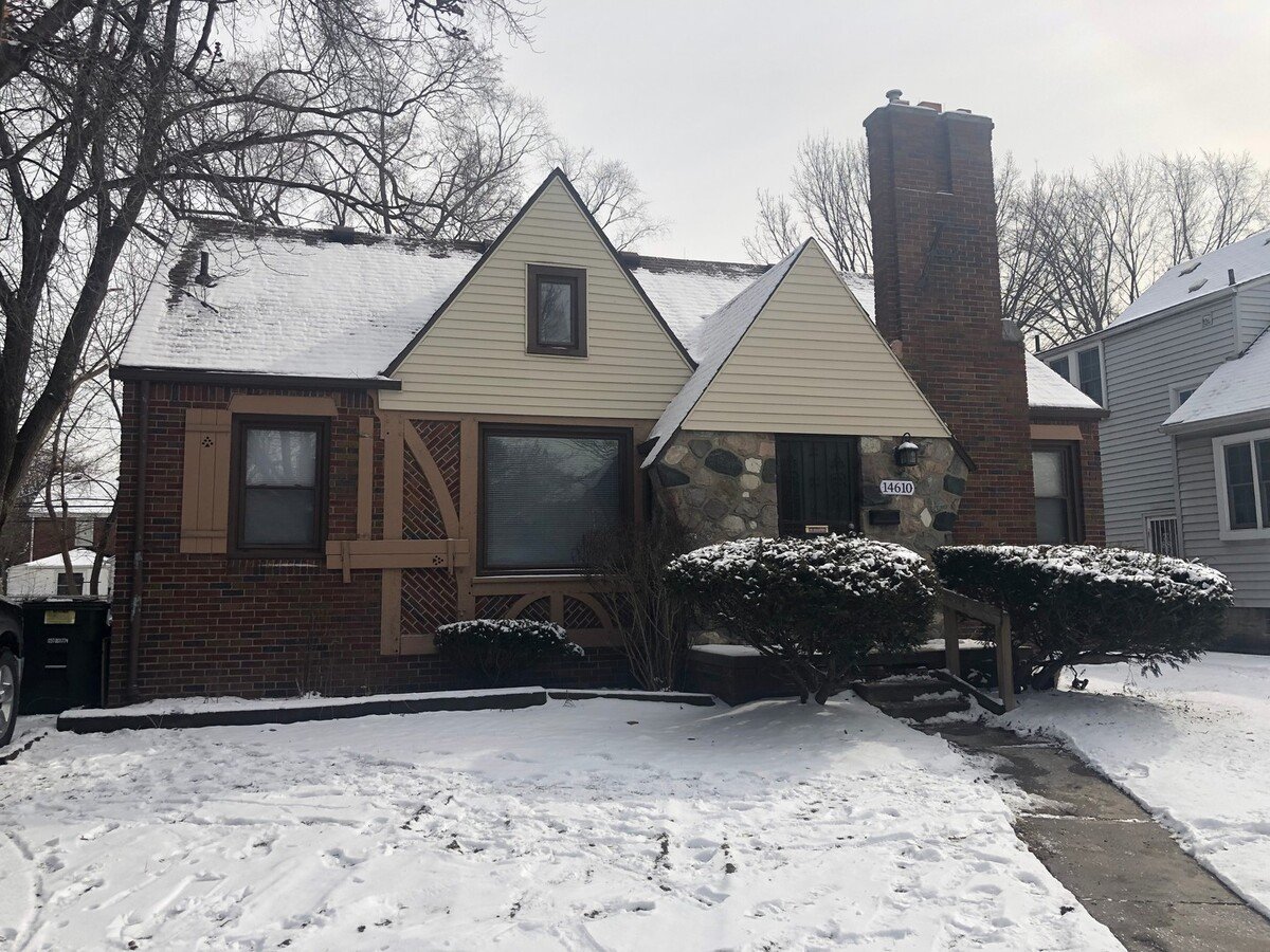 Rosedale Park! 3 Bedroom 2 Bath - $140000 -... Apartments Detroit, MI