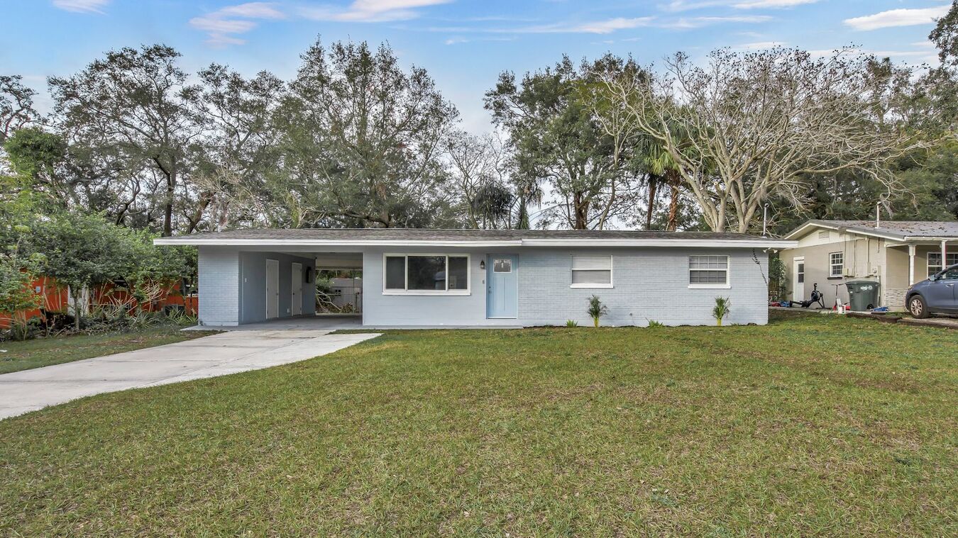 Renovated 3-bedroom Gem In Temple Crest – Near... Apartments Tampa, FL