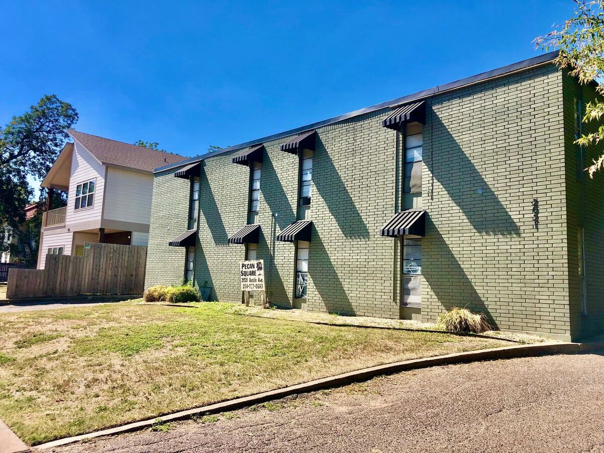 Pecan Square Apartments - 2021 Austin Ave Waco, TX | Rentable