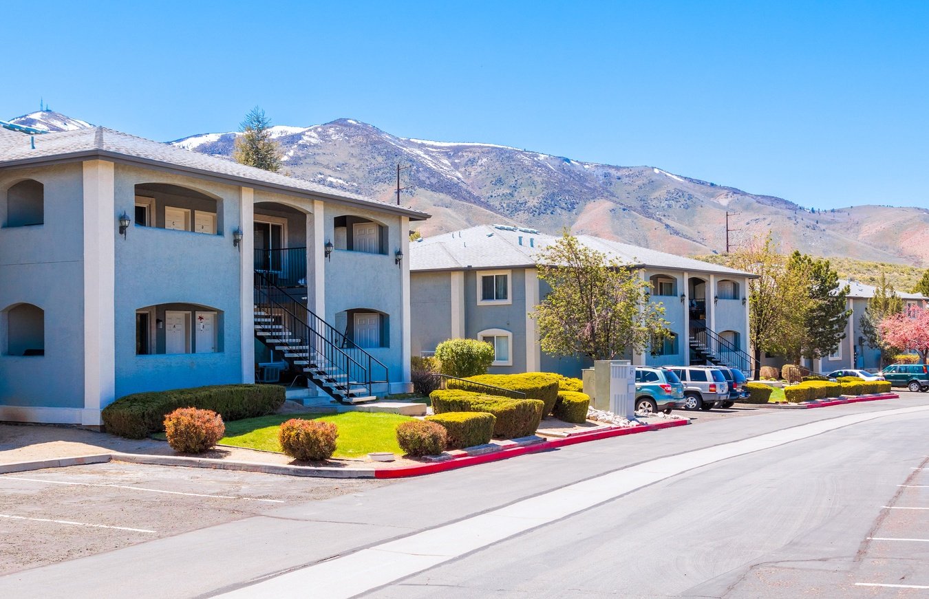 Silver Lake Apartments - 7350 Silver Lake Rd Reno, NV