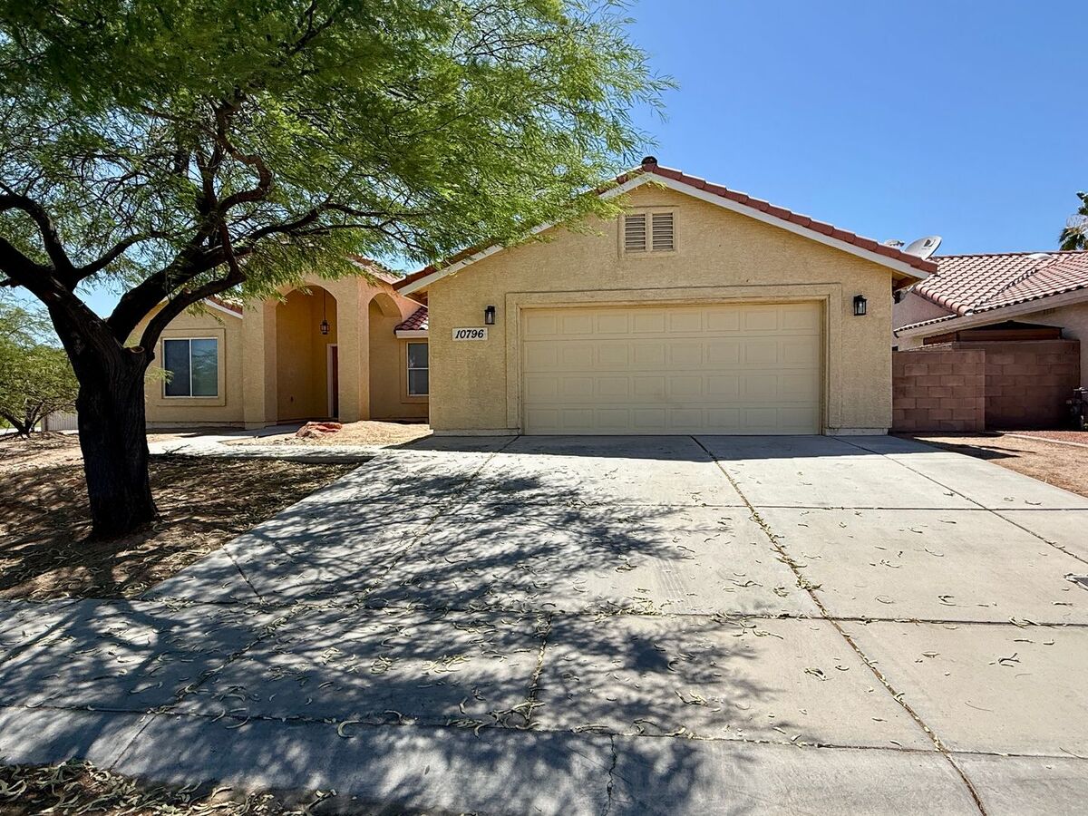 Corner Lot Home In Mesa Del Sol Apartments Yuma, AZ