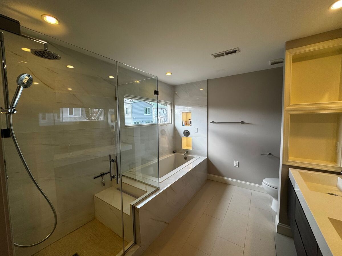 Newly Renovated Expansive 5bd 4ba Brightwood Home Apartments Washington, DC