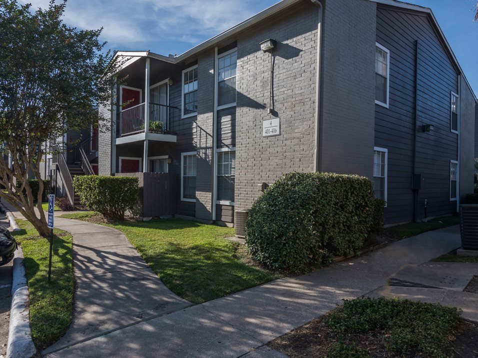 Coventry Square Apartments Houston, TX | Rentable