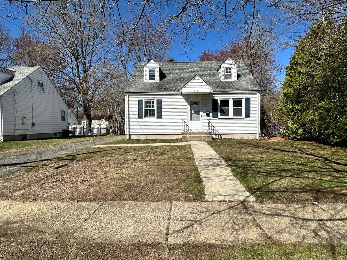 Beautiful 4-bedroom Single Family House For Rent... Apartments ...