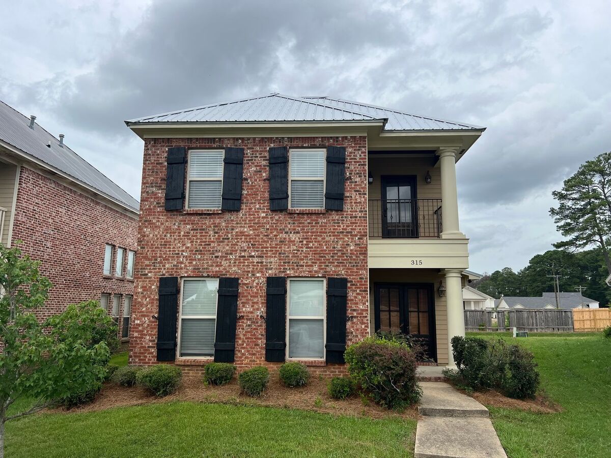 Gated Community Apartments - 315 Hamilton Ct Brandon, MS