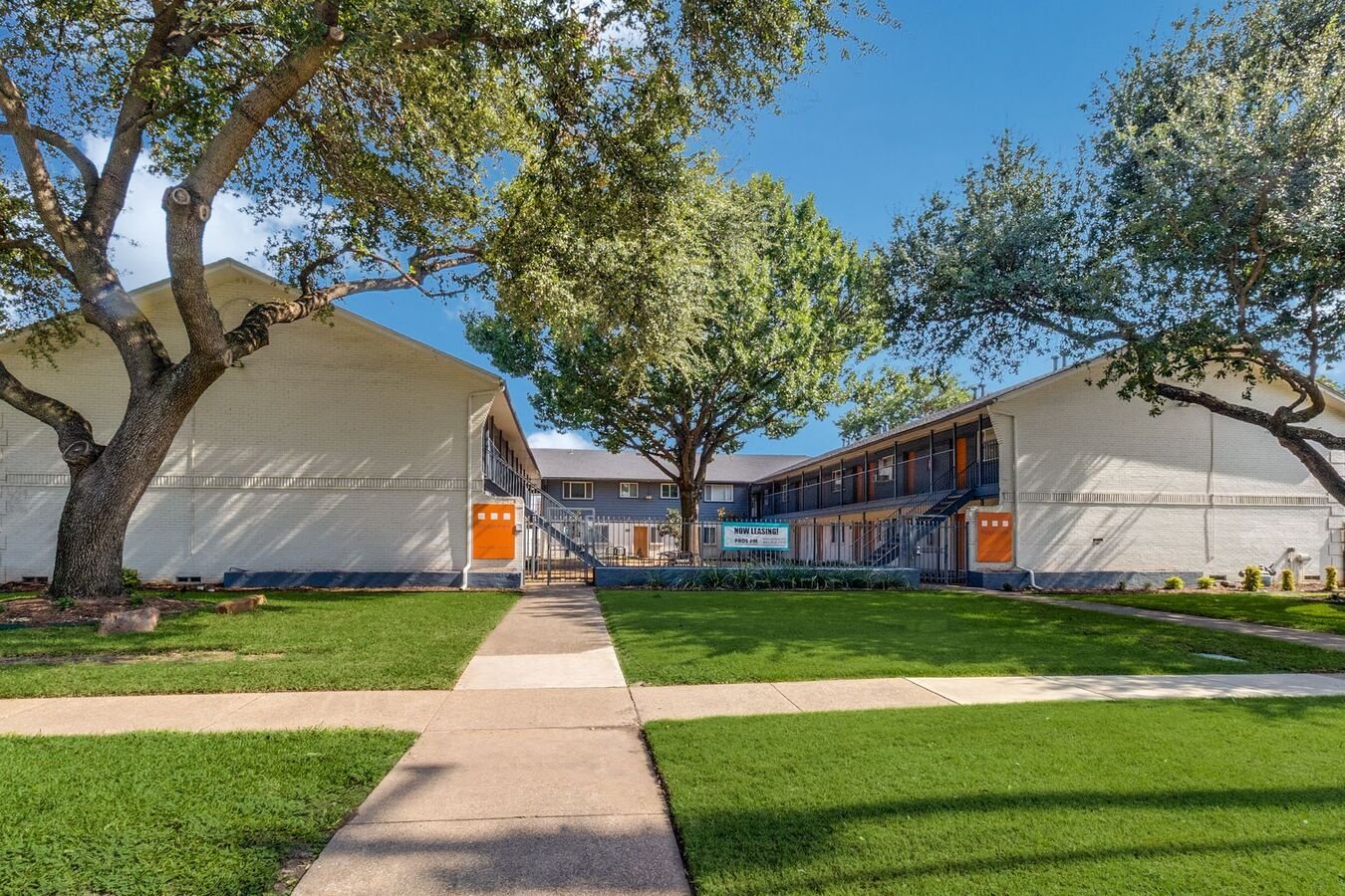 Reiger Park Apartments - 4618 Reiger Ave Dallas, TX