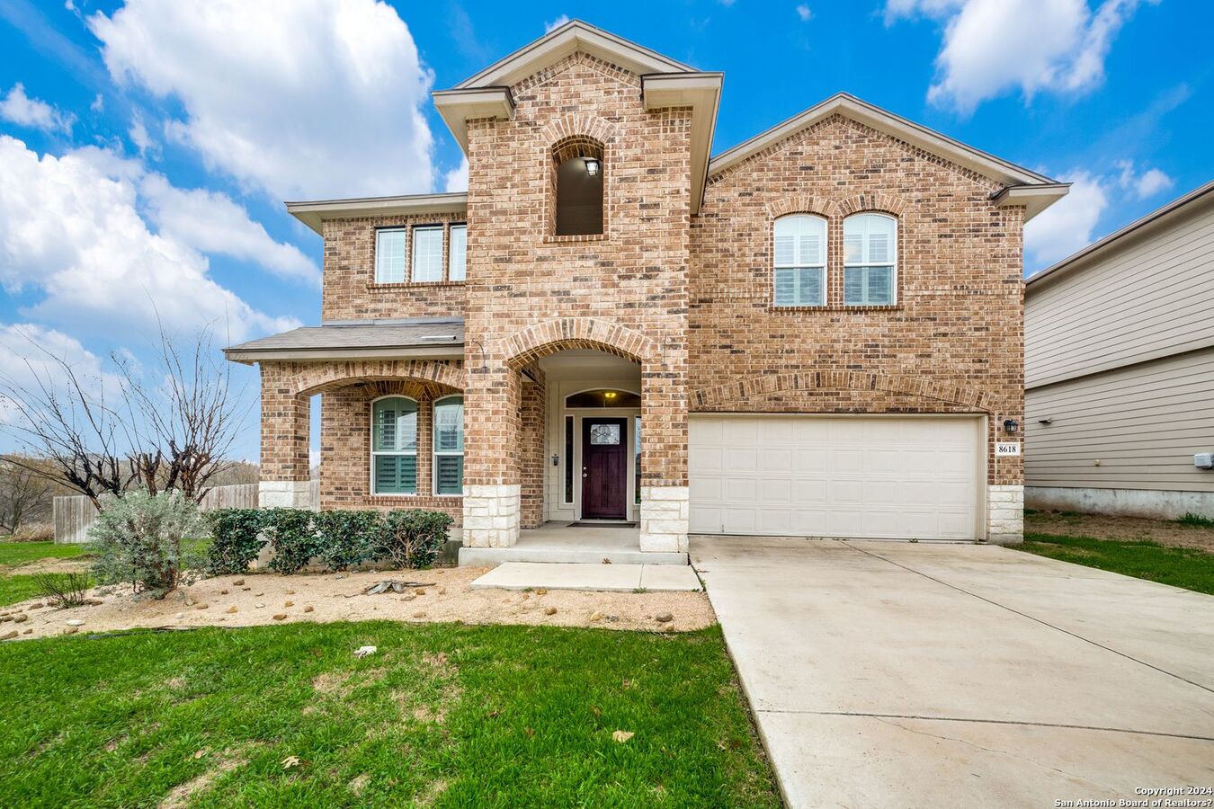3 Bedroom/25 Bath Remuda Ranch Subdivision Apartments San Antonio, TX