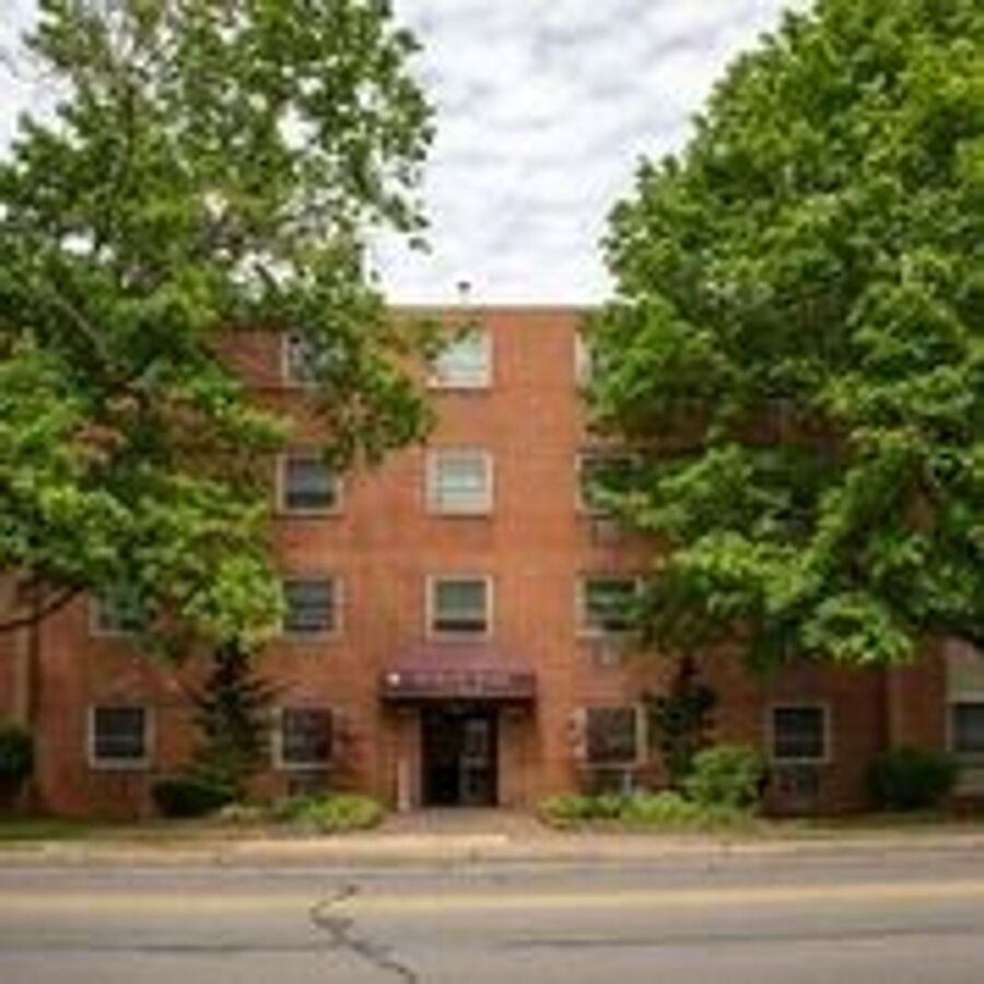 Lenwood Place Apartments - 917 S Allen St State College, PA