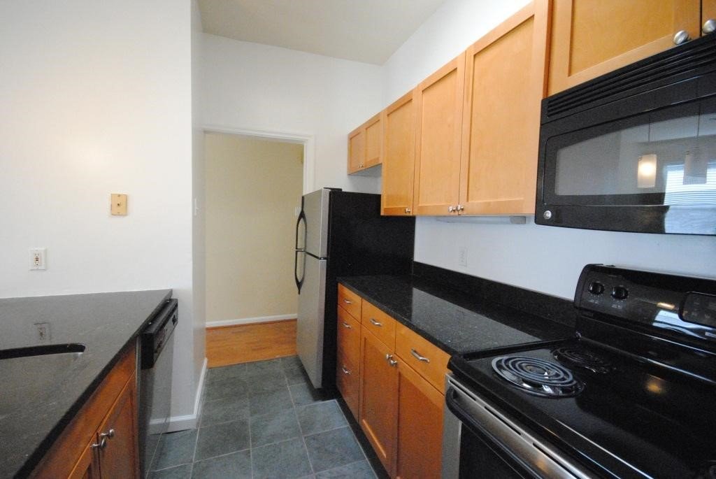 Landesman Apartments - 322 330 North Euclid St St Louis, MO