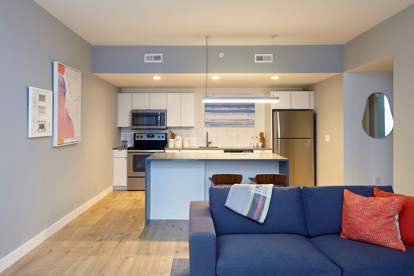 3435 Main Apartments - 3435 Main St Kansas City, MO