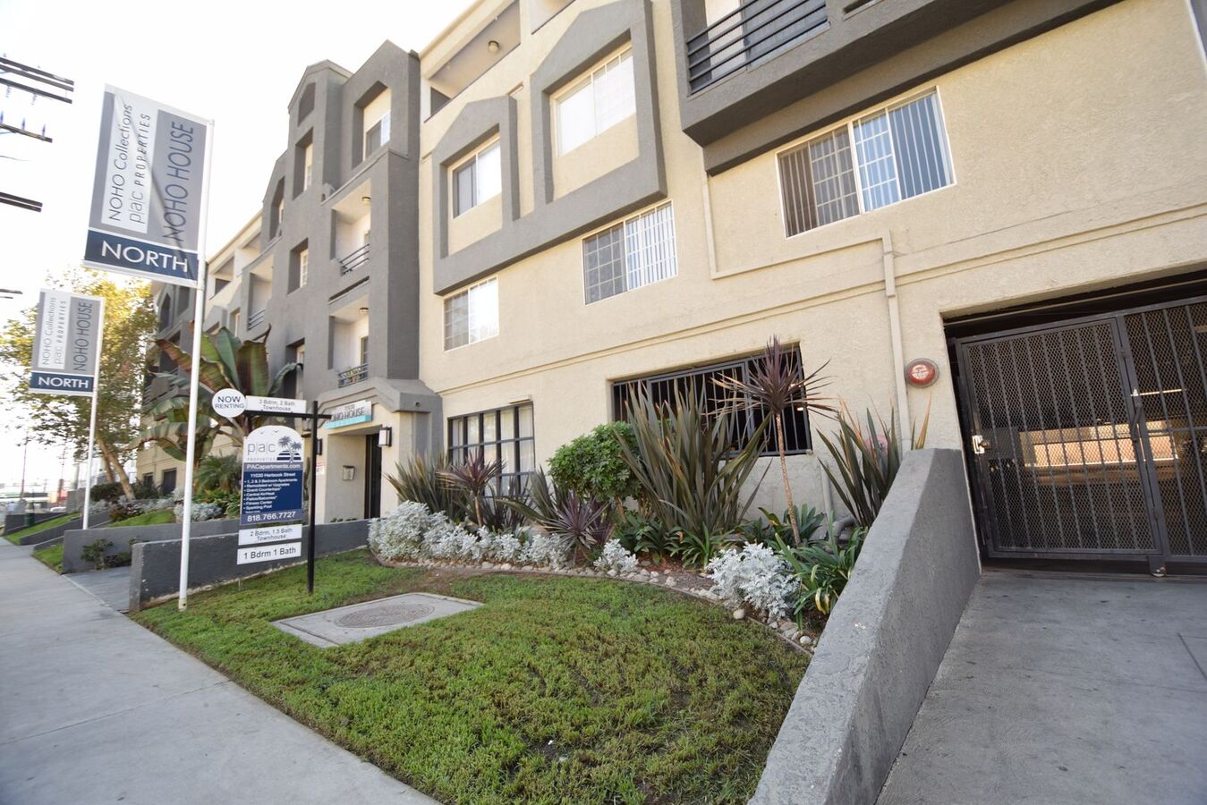 11030 Apartments - 11030 Hartsook St North Hollywood, CA