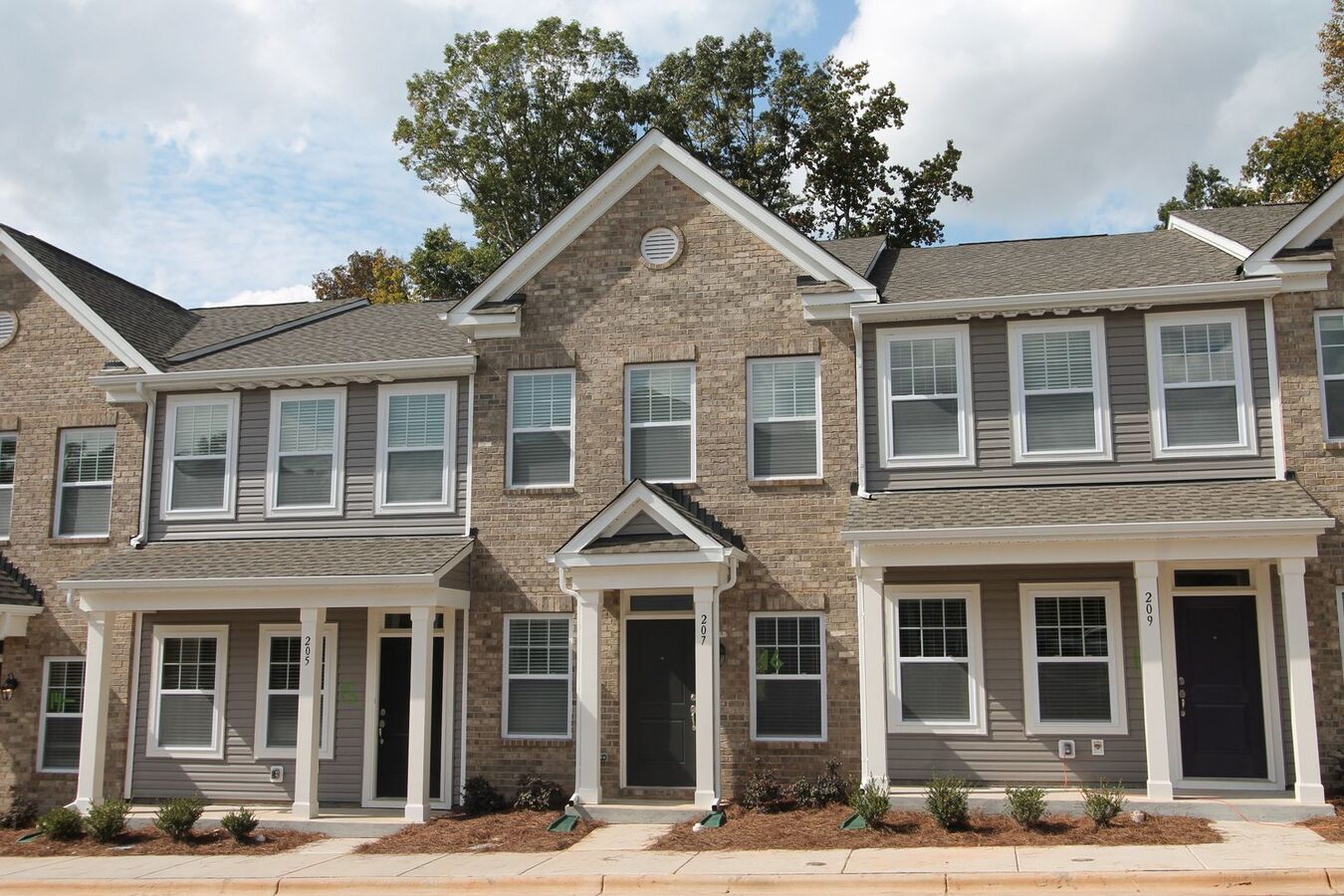 Beautiful 2 Bedroom Townhome In Cox Mill... Apartments Concord, NC