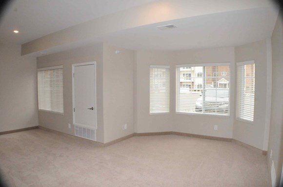 Aletha B Phipps Apartments 55 And Over Livonia, MI | Rentable