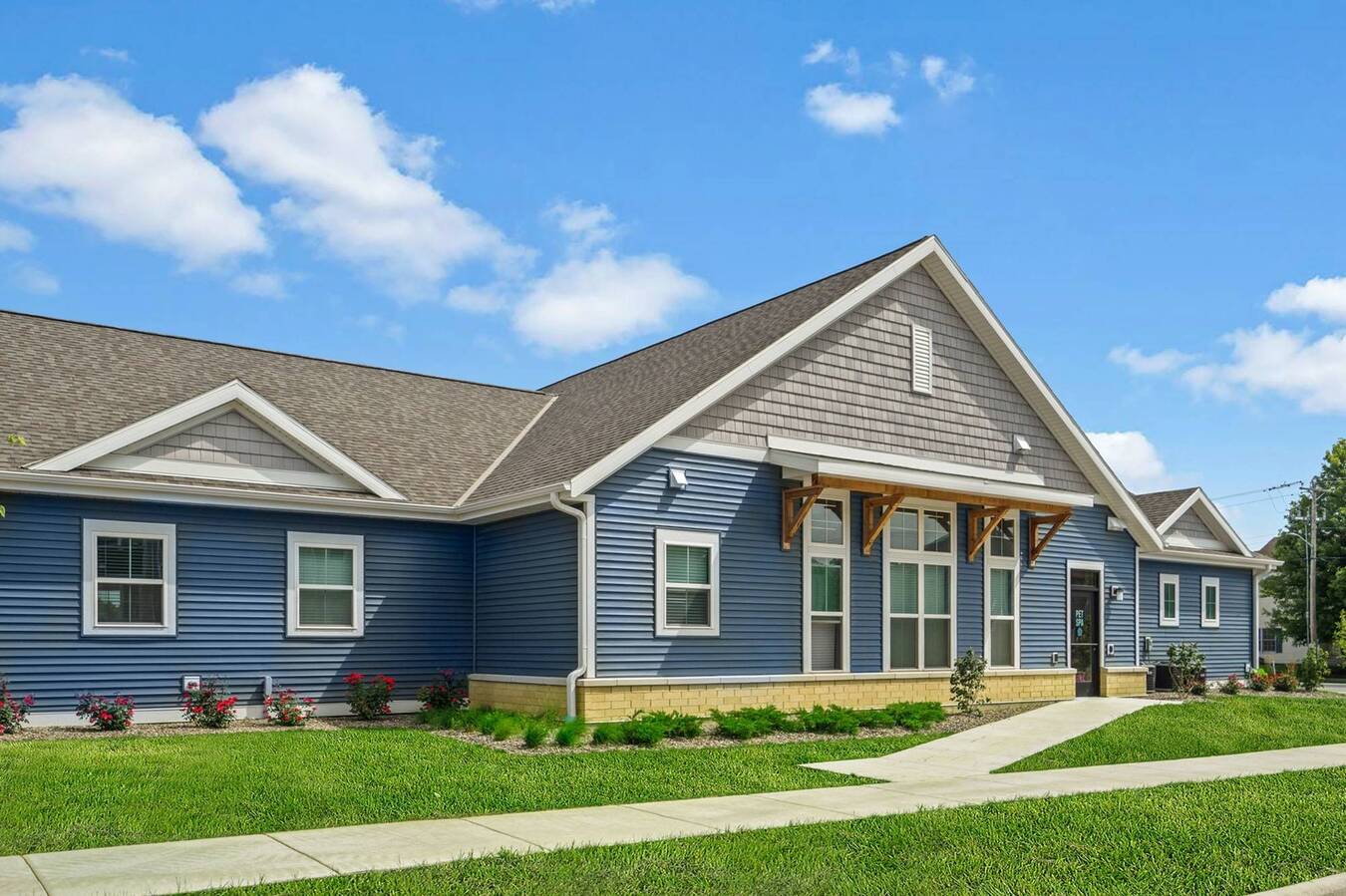 The 85 at Maple Grove Apartments Madison, WI | Rentable