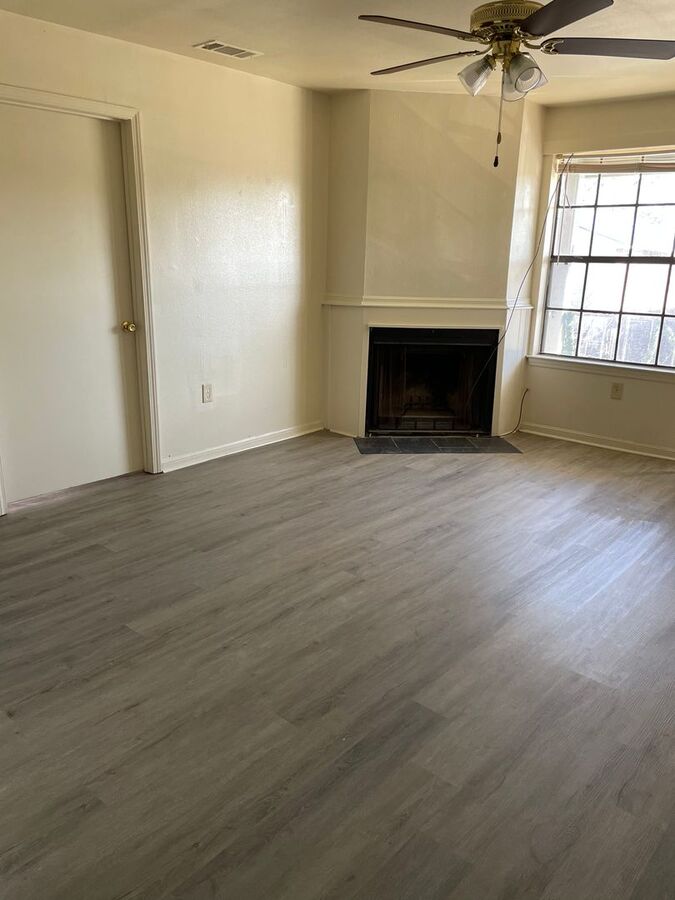 2235 Anne Marie A-D Baton Rouge, LA Apartment for Rent