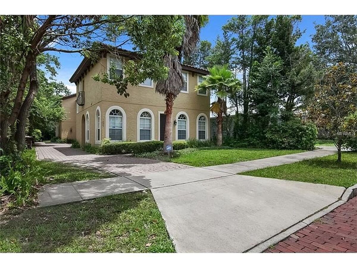 Beautiful Duplex Loaded With Custom Upgrades On... Apartments Orlando, FL