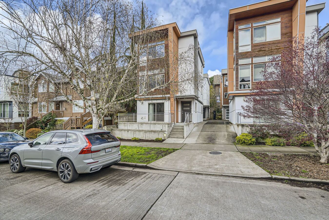 Light Filled Modern Townhouse Blocks From Green... Apartments Seattle, WA