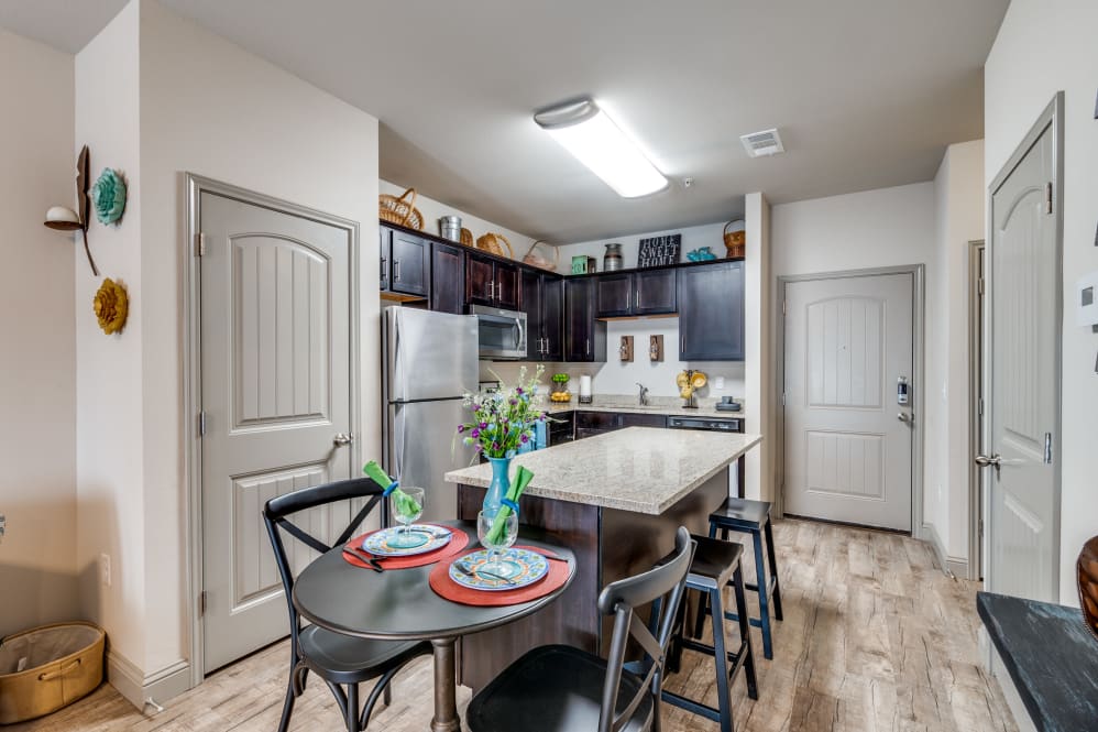 Remi Apartments - 2217 Ivan St Dallas, TX | Rentable