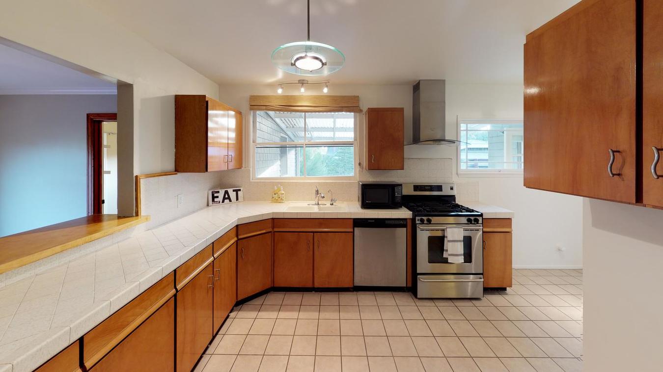 Private Room in Wonderful South Park Home with... Apartments San Diego, CA