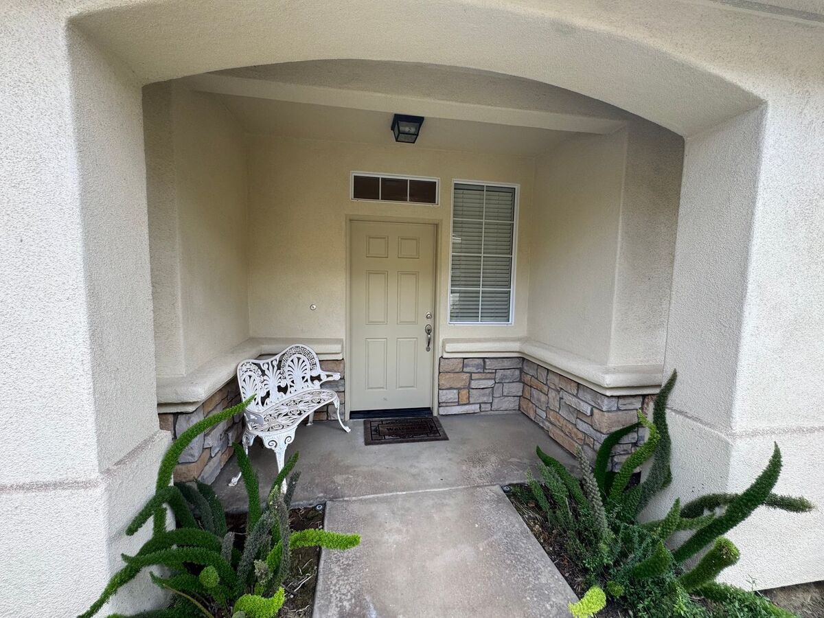 2329 S Eastbury Way Santa Maria, CA House for Rent | Rentable