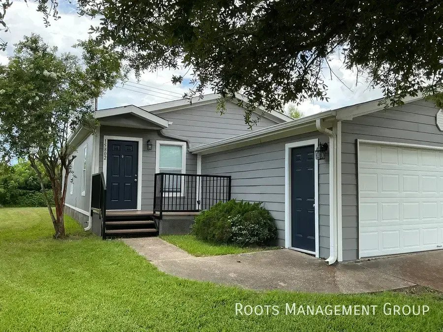 15802 Clarke Springs Dr Houston, TX Apartment for Rent
