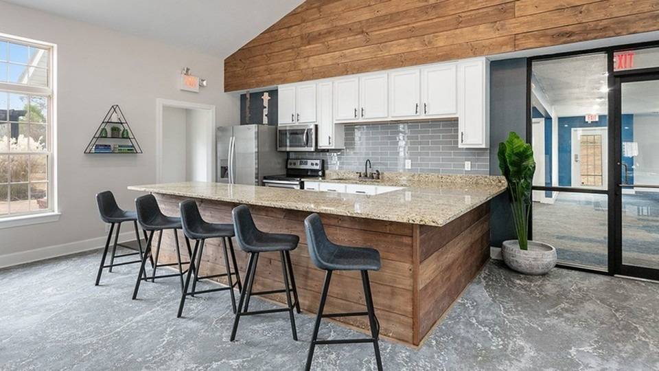 The Hangout | Student Housing Apartments Starkville, MS