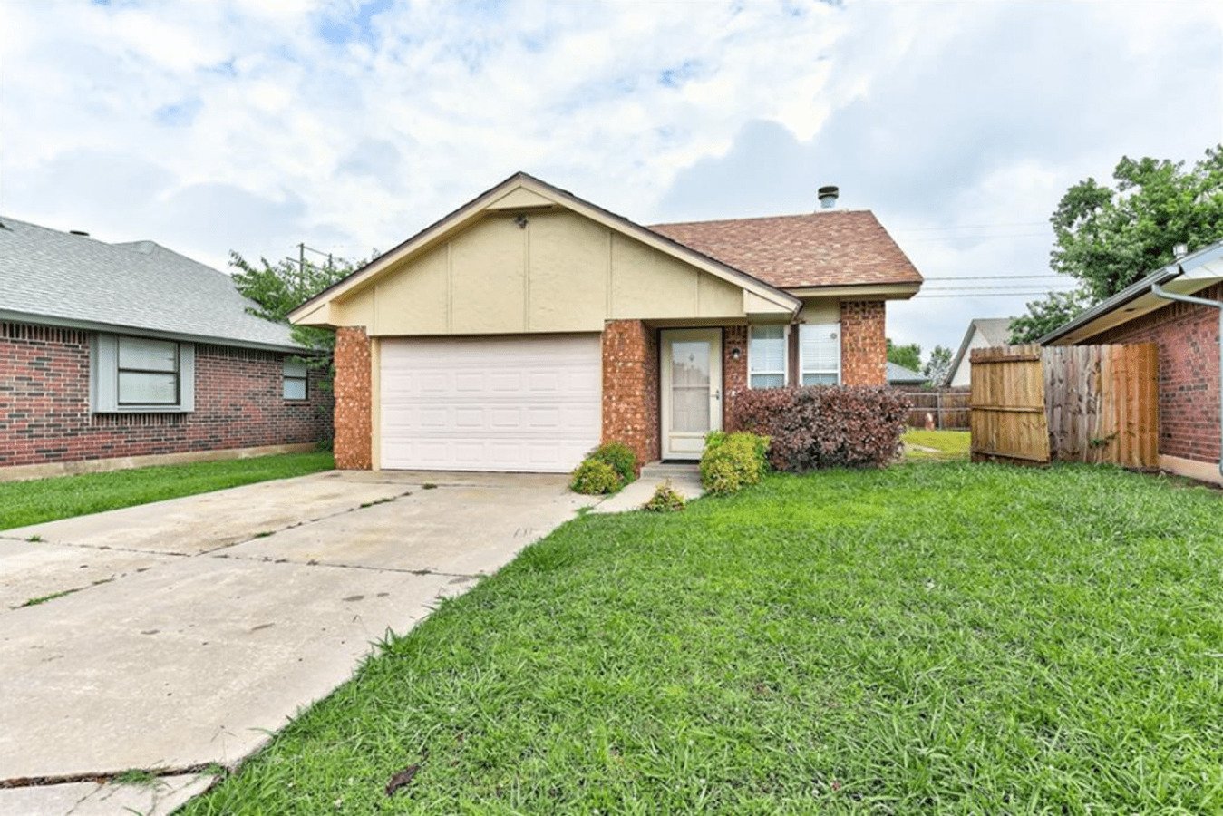 Charming 2-bedroom, 1-bathroom Home In Peaceful... Apartments Oklahoma ...