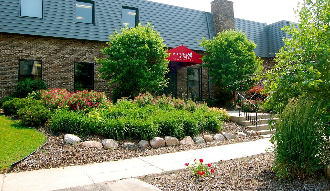 Autumn Ridge Apartments - 8516 63rd Ave N Brooklyn Park, MN